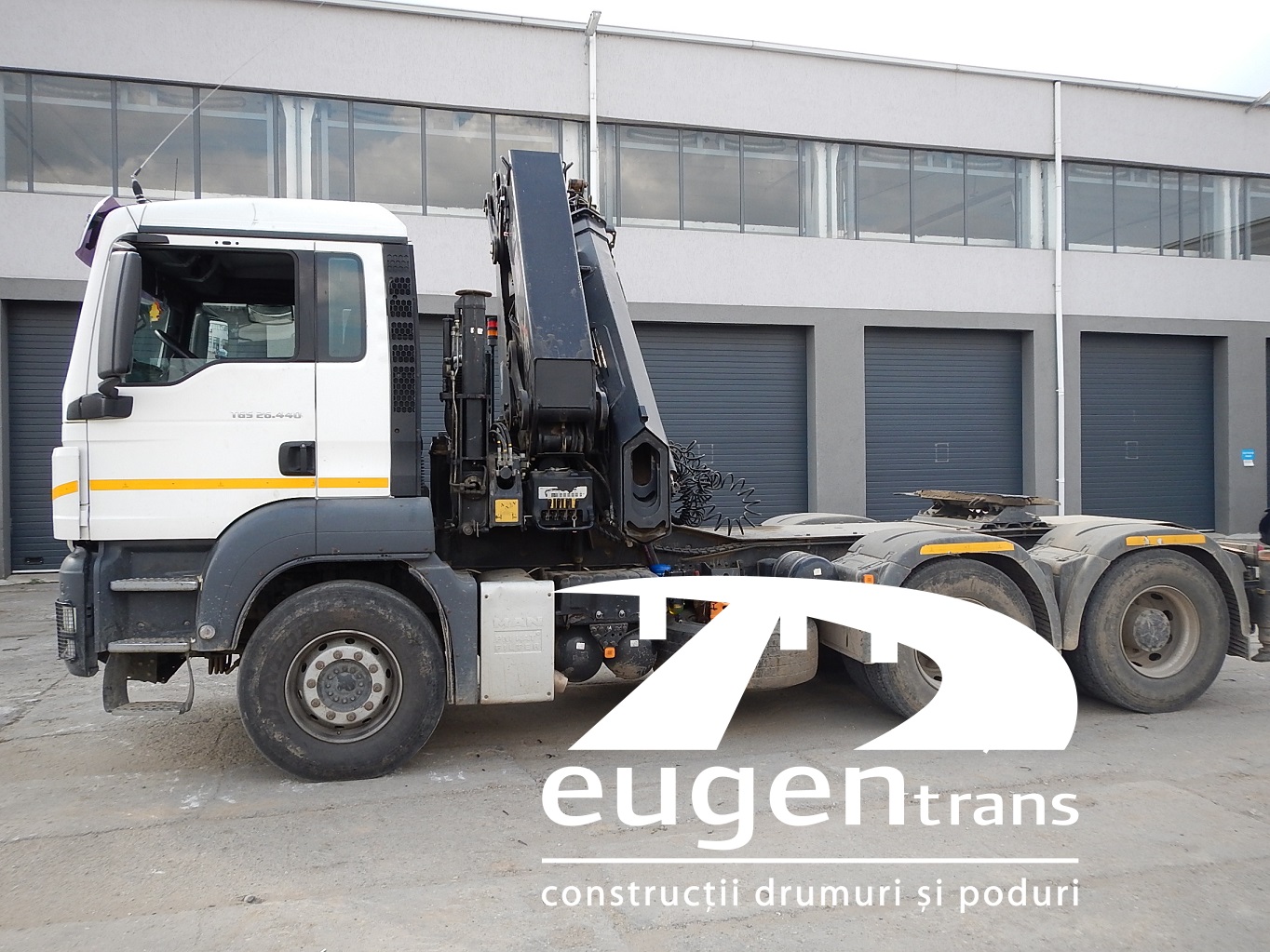 Transport de marfuri cu vehicule dotate cu macara - Eugen Trans SRL
