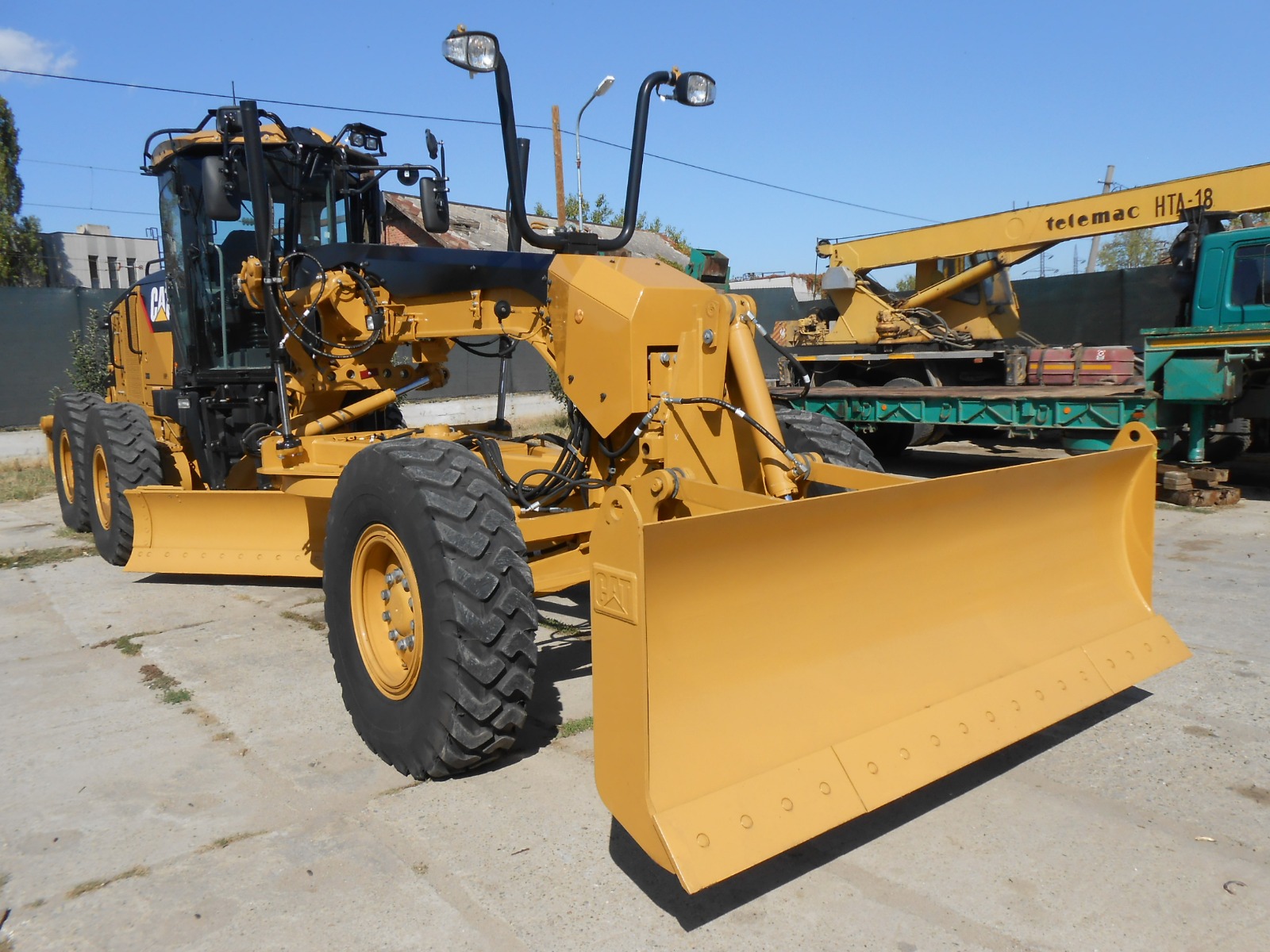 Inchiriere Autogredere | Eugen Trans Srl - Eugen Trans SRL